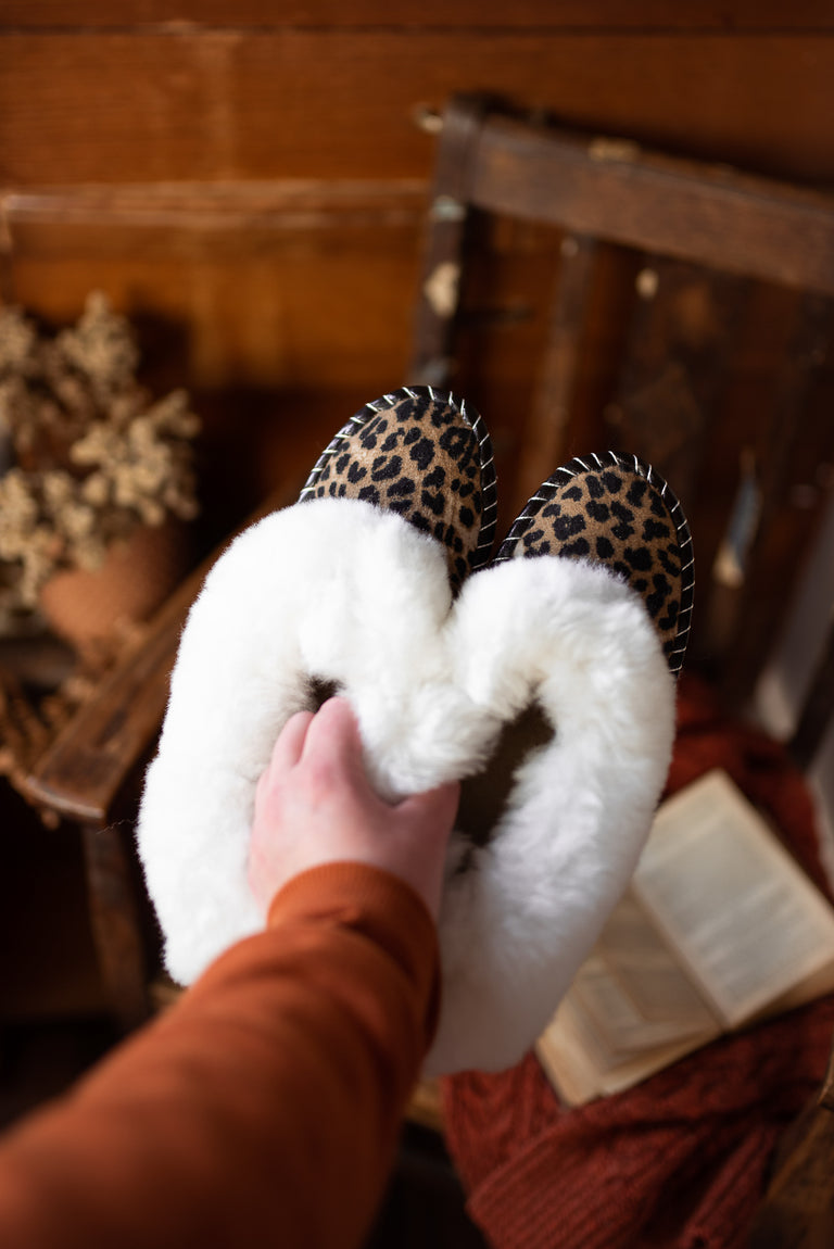 Leopard Print Wool Sheepskin Slippers for Women – ONAIE